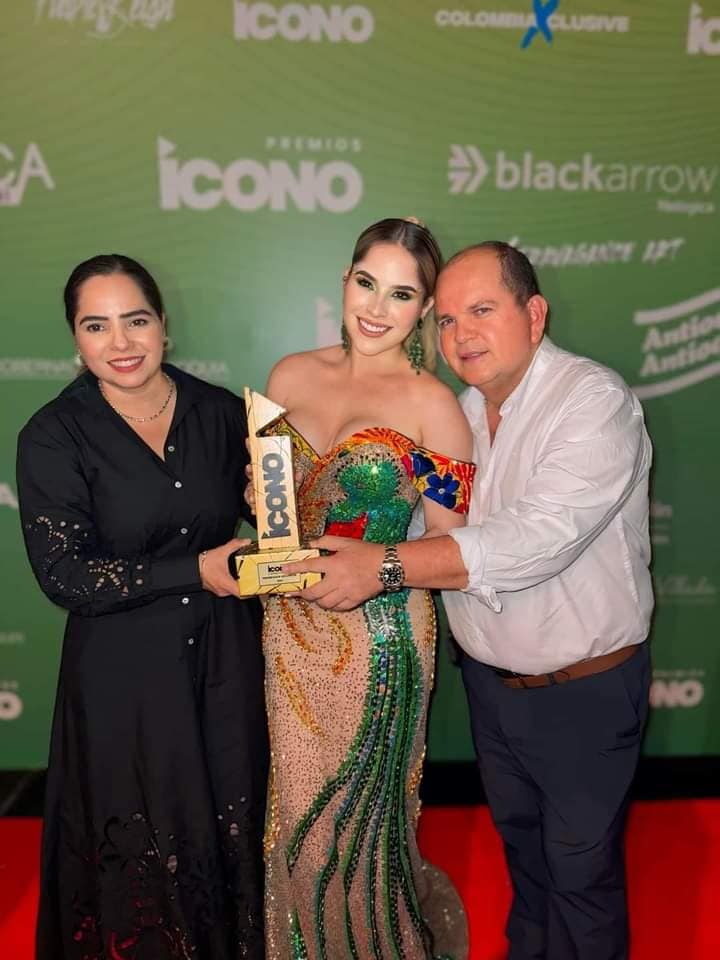 Allisson Valdez gana como "Mejor Presentadora influencer ...