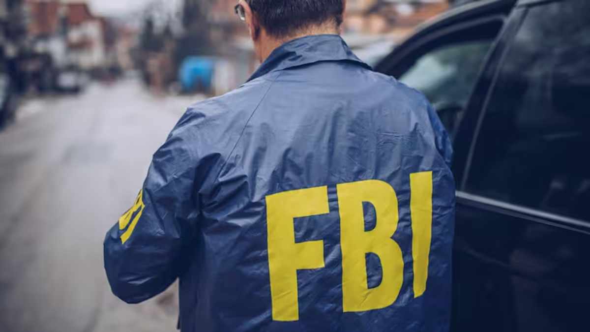 El FBI detiene a una jueza en EE.UU. por obstruir el arresto de un migrante