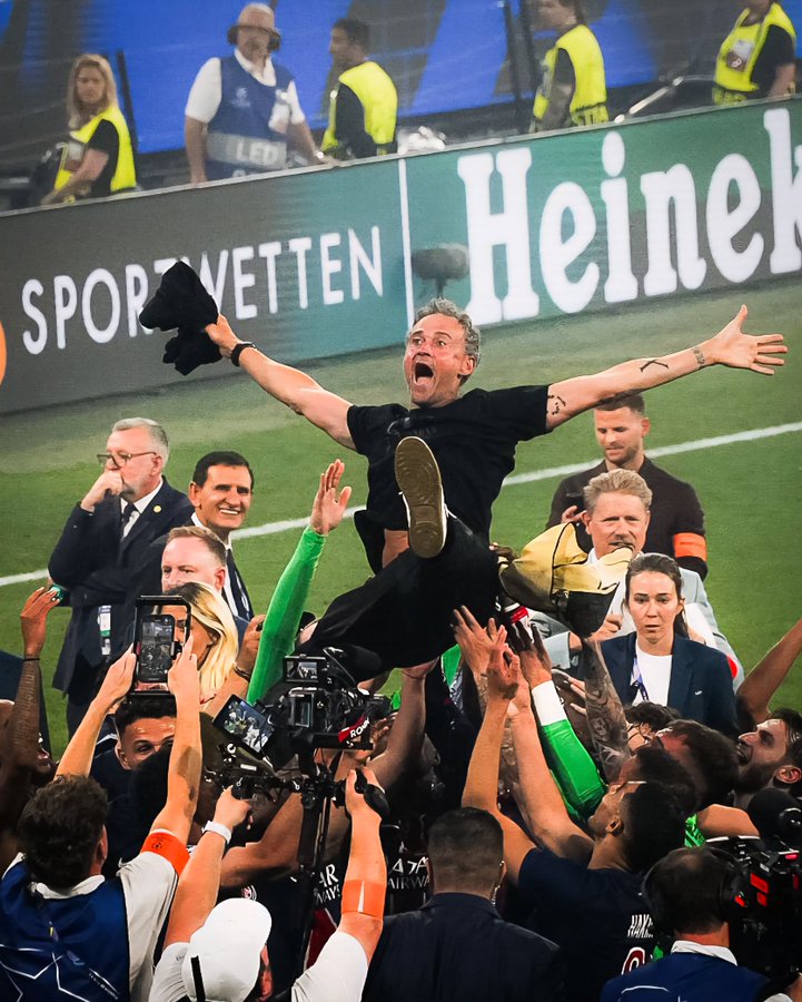 PSG gana su primer Champions League con goleada