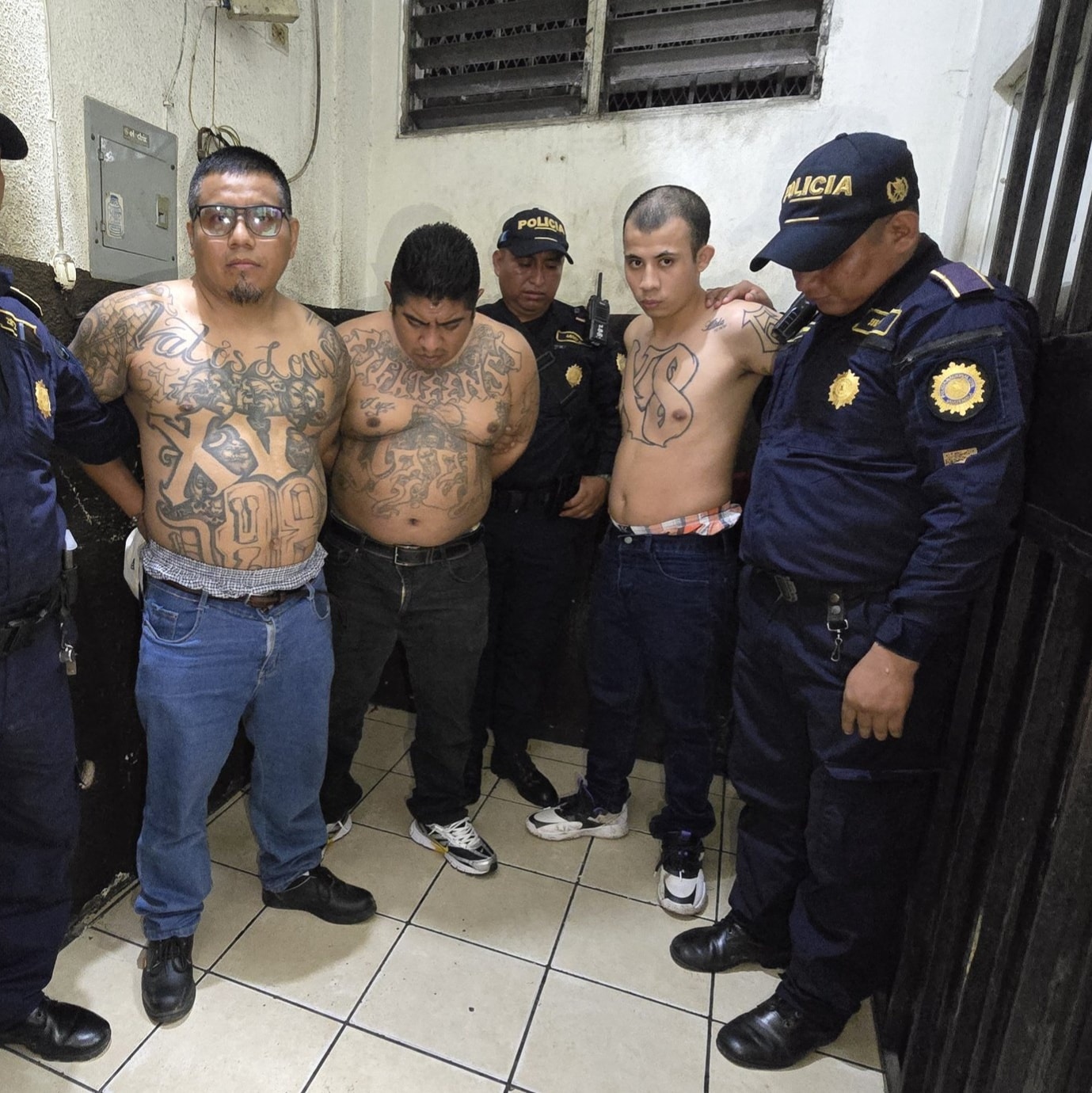 Recapturan a "El Brown", líder del barrio 18 fugado de Fraijanes II